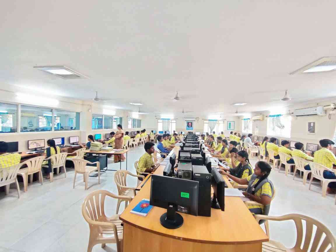 Index of /website/assets/images/Laboratories/AI